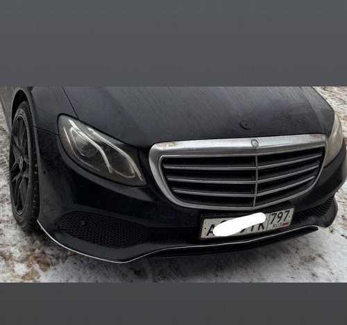 Передний бампер на mercedes w213