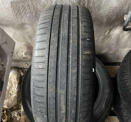 Pirelli P Zero 275/45 R20