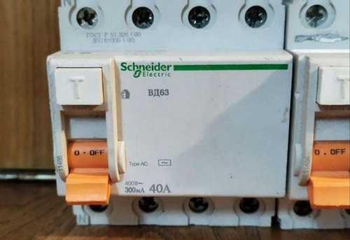 Schneider Electric Домовой вд63 узо 4P 40A 300мА