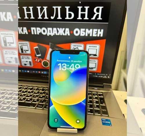 iPhone X, 64 ГБ