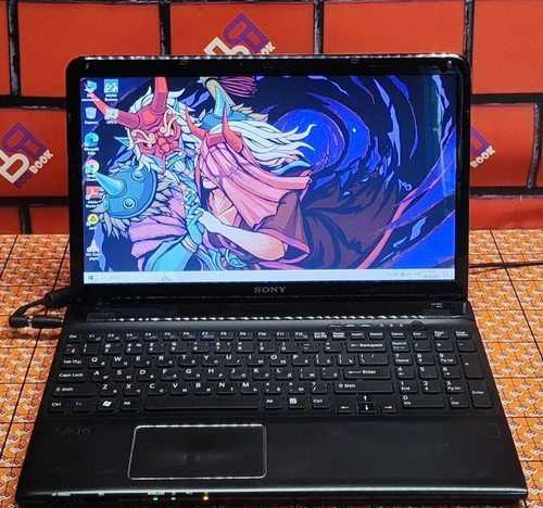 Ноутбук Sony 15,6 i3-2330M/Intel/2GB/SSD120GB HDD3