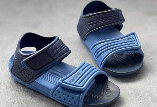 Новые пляжные сандалии