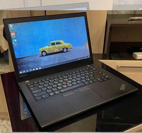 Lenovo Thinkpad A10-9700B / 16GB RAM / IPS