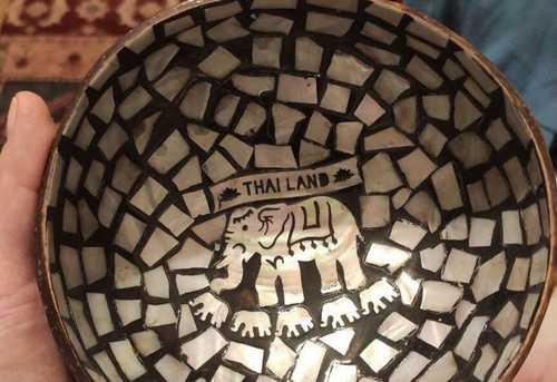 Сувенир Тайланд миска из кокоса