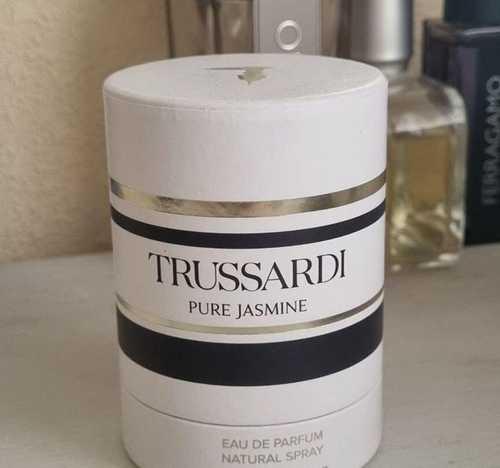 Trussardi pure jasmine оригинал 30 мл