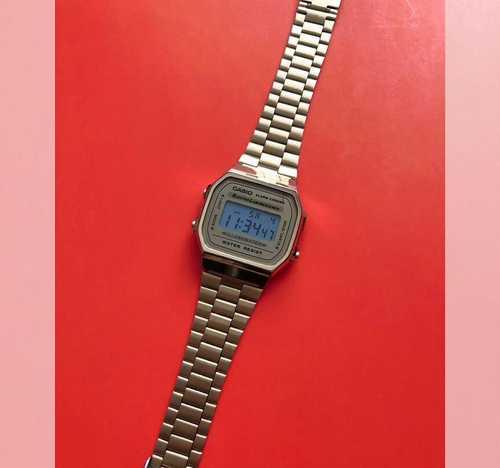 Casio illuminator gold