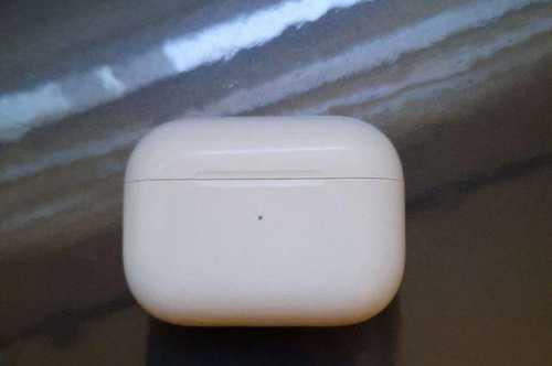 Продам кейс от Airpods pro