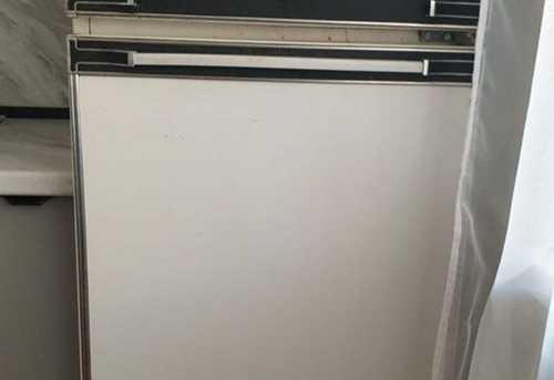 Холодильник Ака