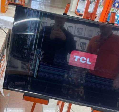 43" (108 см) LED-телевизор TCL 43V6B черный