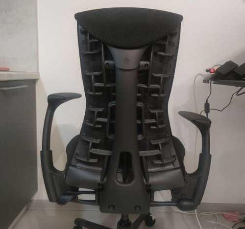 Кресло Herman Miller Embody Balance