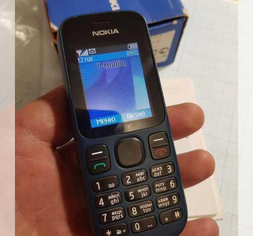 Nokia 100