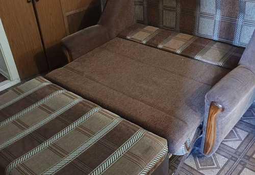 Продам диван-кровать б/у в хорошем состоянии