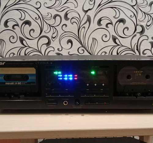 Кассетная дека pioneer CT-W350R