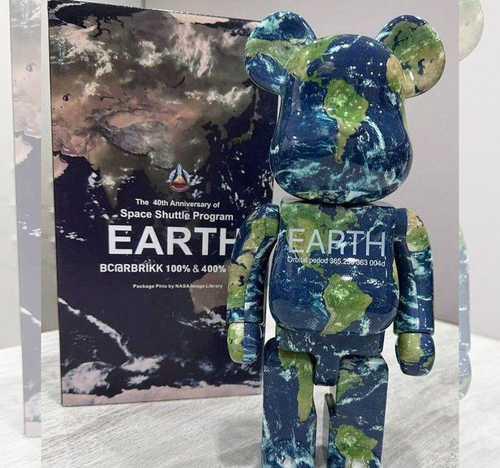 Игрушка BearBrick "Earth" 28cm