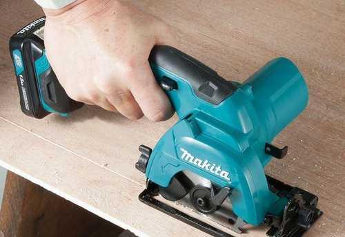 Циркулярная пила (дисковая) Makita HS301dwae