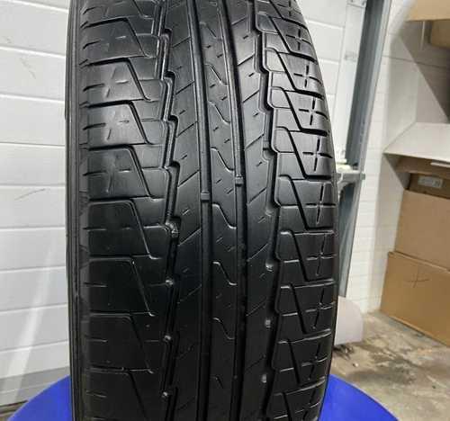 Kumho Road Venture ST KL16 235/65 R17 104H