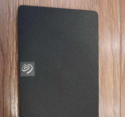 Внешний жесткий диск Seagate 4Tb