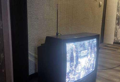 Старый телевизор Sharp(элт, кинескоп)