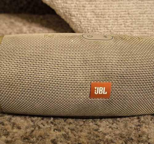 Колонка jbl charge 4