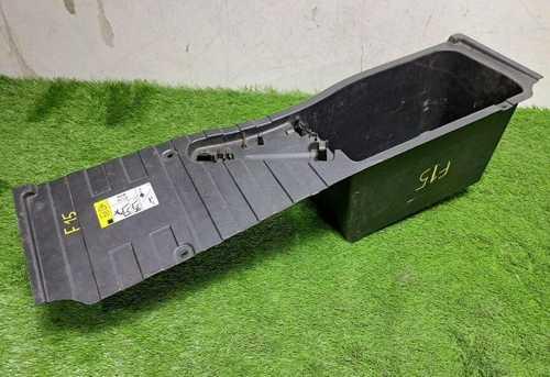 Ящик в багажник под АКБ и инструмент Bmw X5 F15