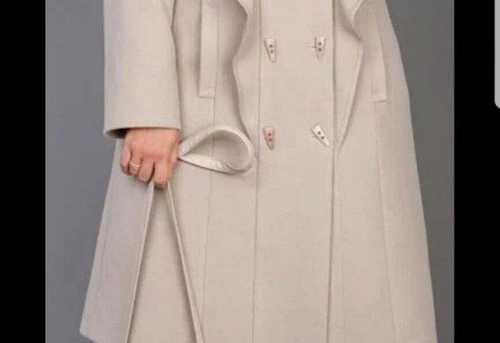 Пальто женское р. 62. 64