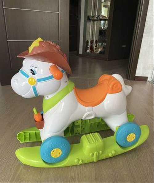 Лошадка каталка качалка Chicco rodeo