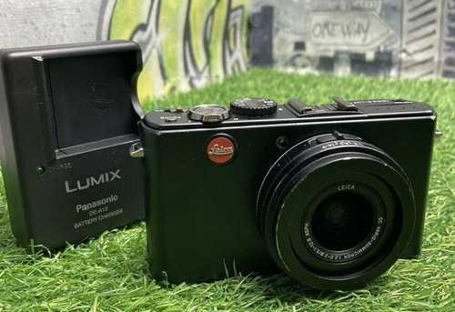 Leica Camera D-Lux 4