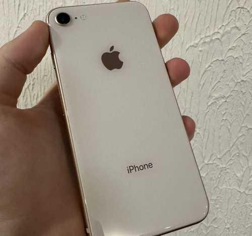 iPhone 8, 64 ГБ