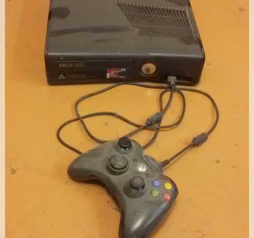 Приставка xbox 360 250 g