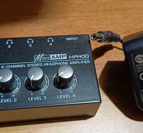 Behringer ha400