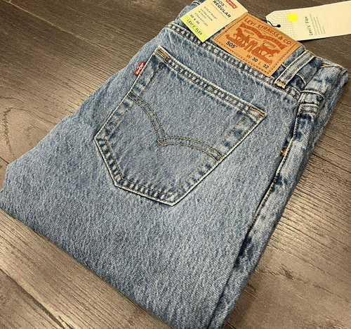 Голубые джинсы Levis 505 новое поступление