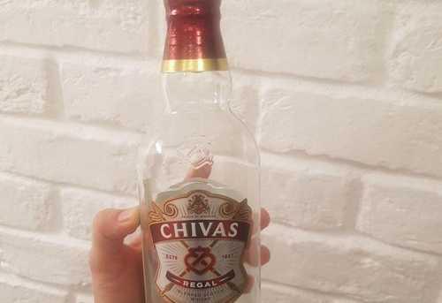 Бутылка от Jack Daniel's и Chivas