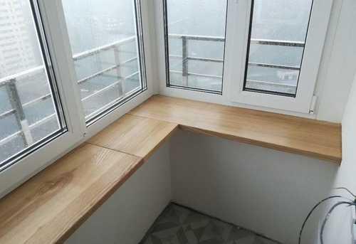 Балкон пластиковый с деревянным подоконником