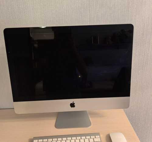 iMac 21.5 inch, Late 2013