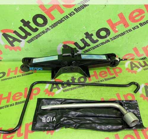 Домкрат mazda premacy CP8W 800 кг