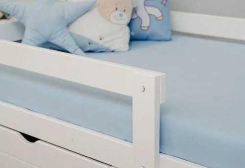 Детская кровать от 3 лет с бортиками / деревянная