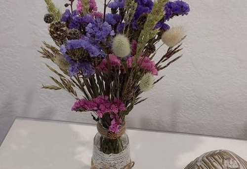 Сухоцветы в вазе
