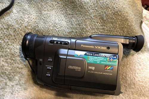 Видеокамера Panasonic VX30