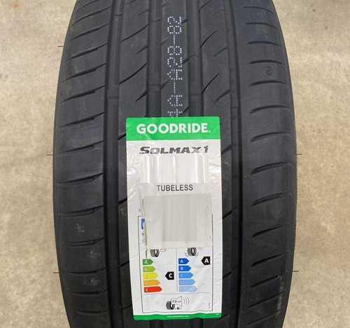 Goodride Solmax 1 235/65 R19 109V