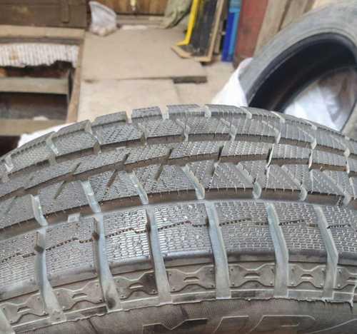 Mirage MR-WP272 225/60 R18 100
