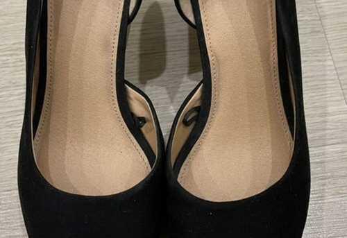 Туфли женские 38 размер черные