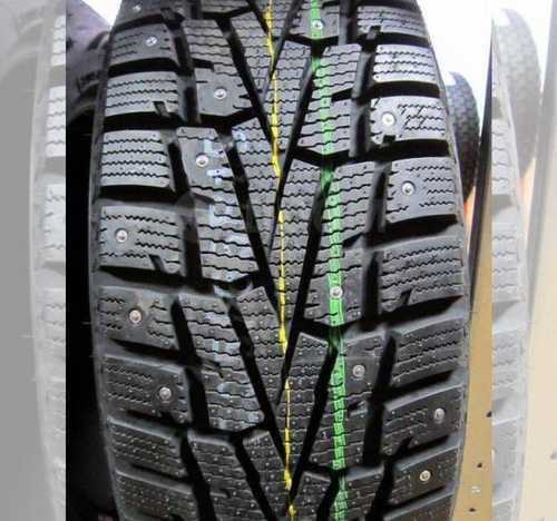 Roadstone Winguard WinSpike 205/55 R16 94T