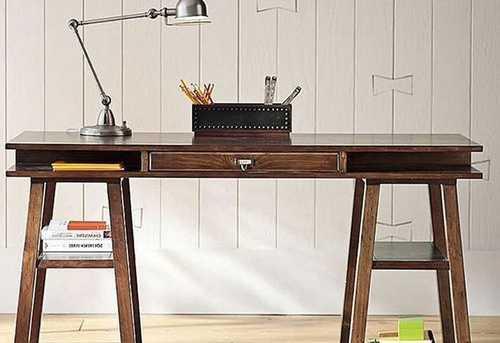 Письменный стол из массива дерева