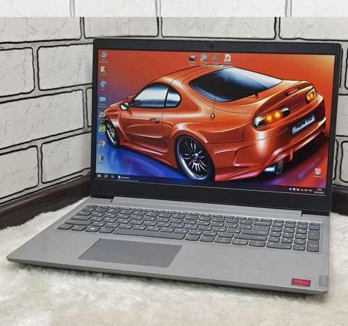 Lenovo / AMD A4-9125 / 8GB DDR4 / SSD/FullHD IPS