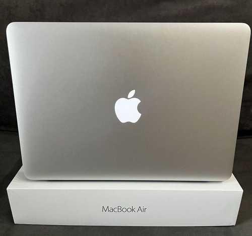 Apple macbook air 13 i5 / 8gb / 128