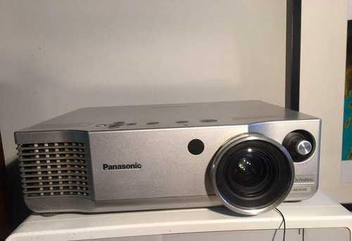 Проектор Panasonic PT-AE900E (HD)