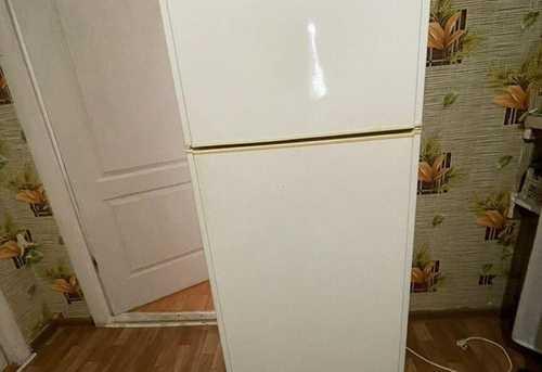 Холодильник бу "Seg kg-2260w"