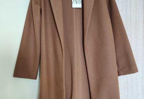Пальто женское 42 44 Zara