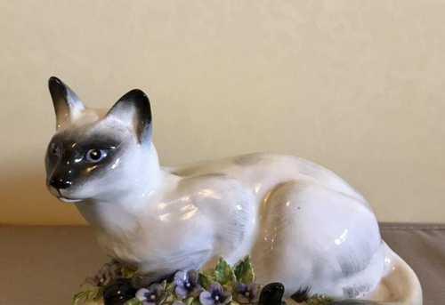Фарфоровая статуэтка Сиамский кот Royal Adderley
