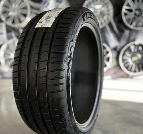 Michelin Pilot Sport 5 255/35 R19 96Y